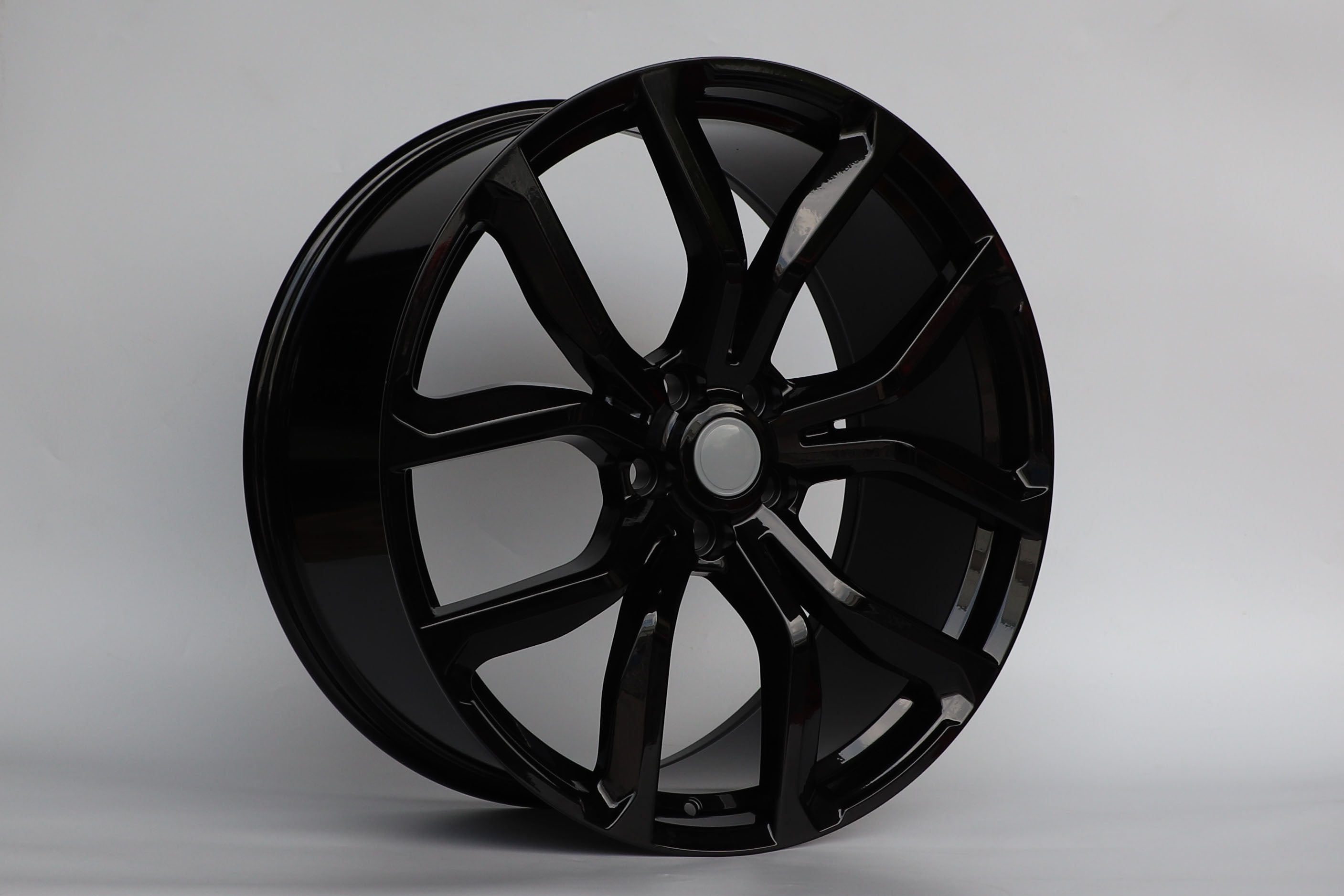 22" Wheels for Range Rover Vogue Sport Defender Discovery | WheeloutletNJ