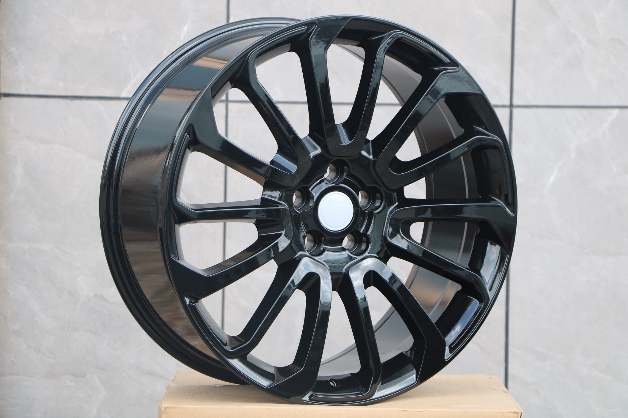 24" Wheels for Range Rover Vogue Sport Defender Discovery | WheeloutletNJ